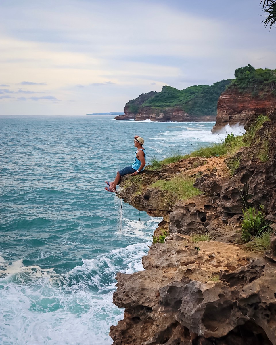 Exploring the Extraordinary Beaches of Yogyakarta, Indonesia – K.O. the ...